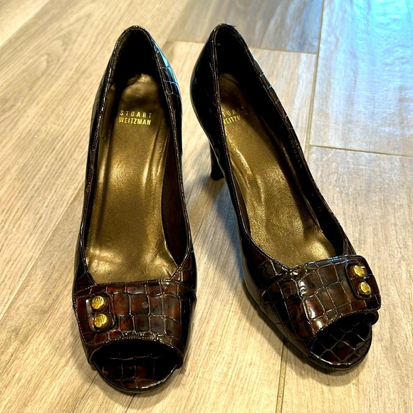 Stuart Weitzman | Shoes | Croc Patent Brown Peep Toe Pumps 3 Inch Heel ...